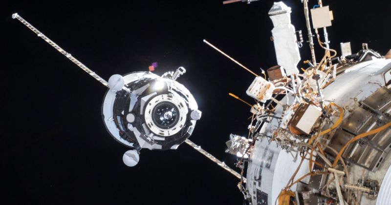 Russian Spacecraft Leaks After Docking to International Space Station ...